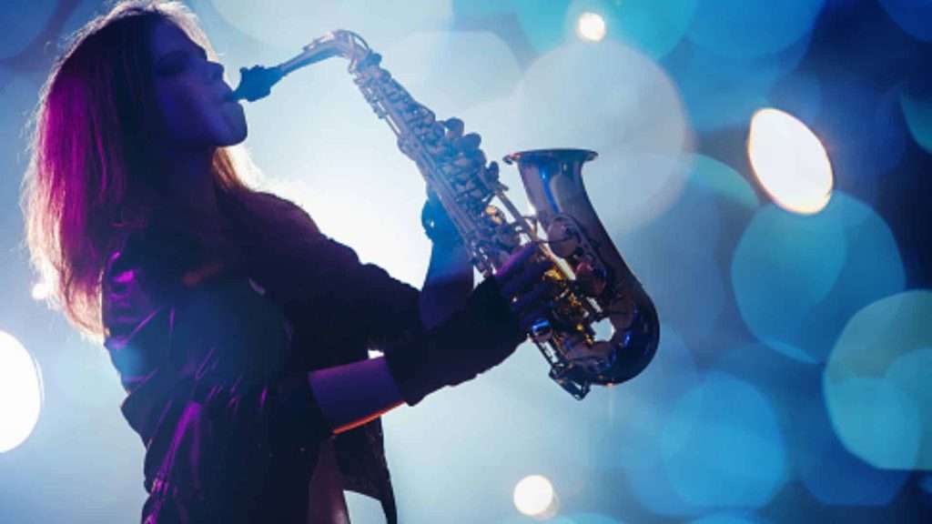 Hire Saxophone Lady Singer in Singapore - Entertainment Singapore Company